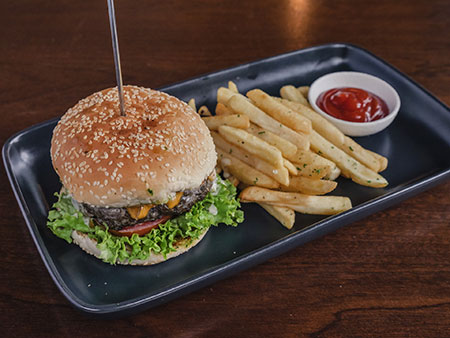 Grill and Green Papamoa Beach Authentic Mediterranean Cuisine and Café ...