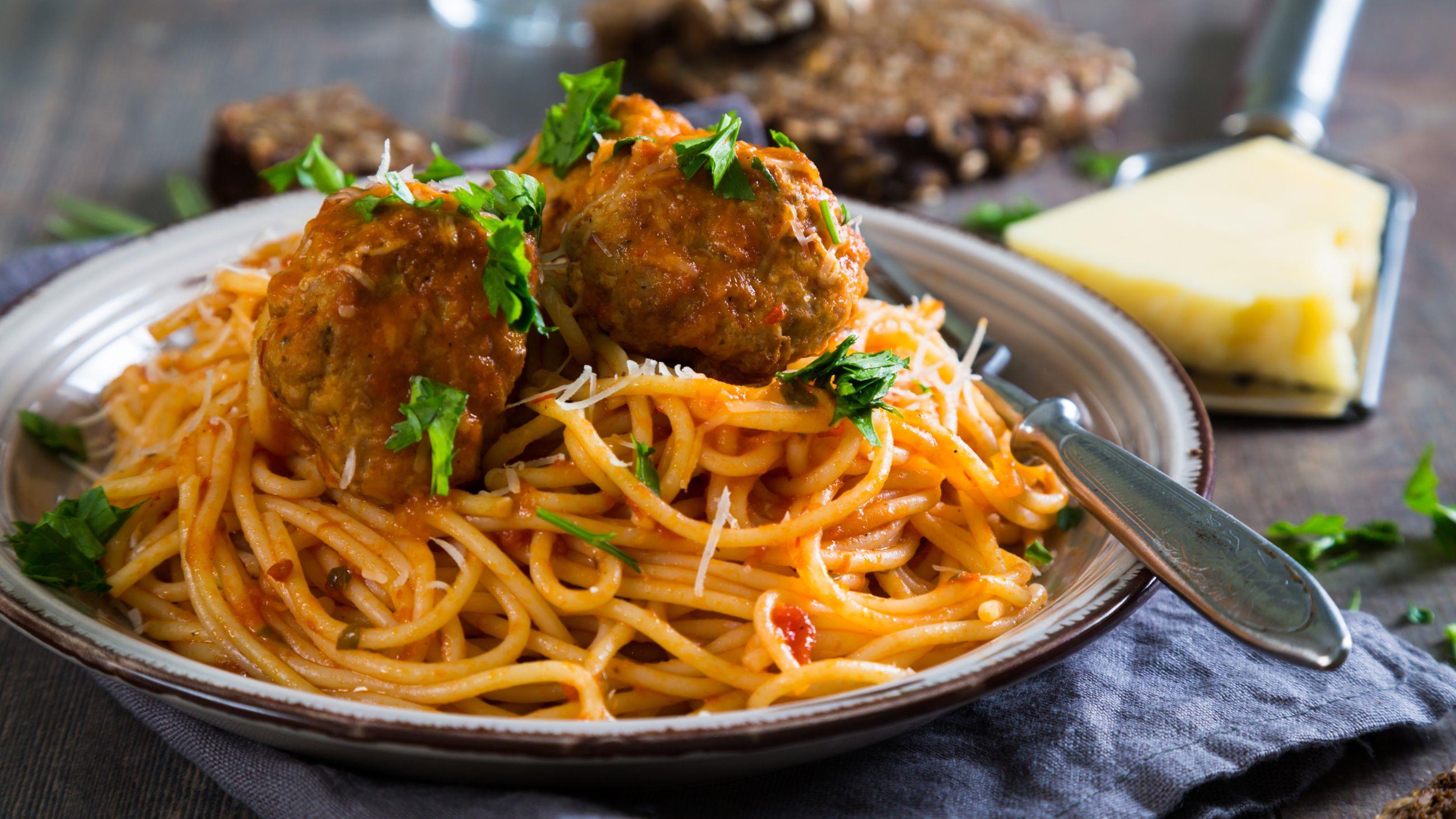 Ruakaka Tavern and Ainga | Order Burgers and Pizza Online - Order Meal