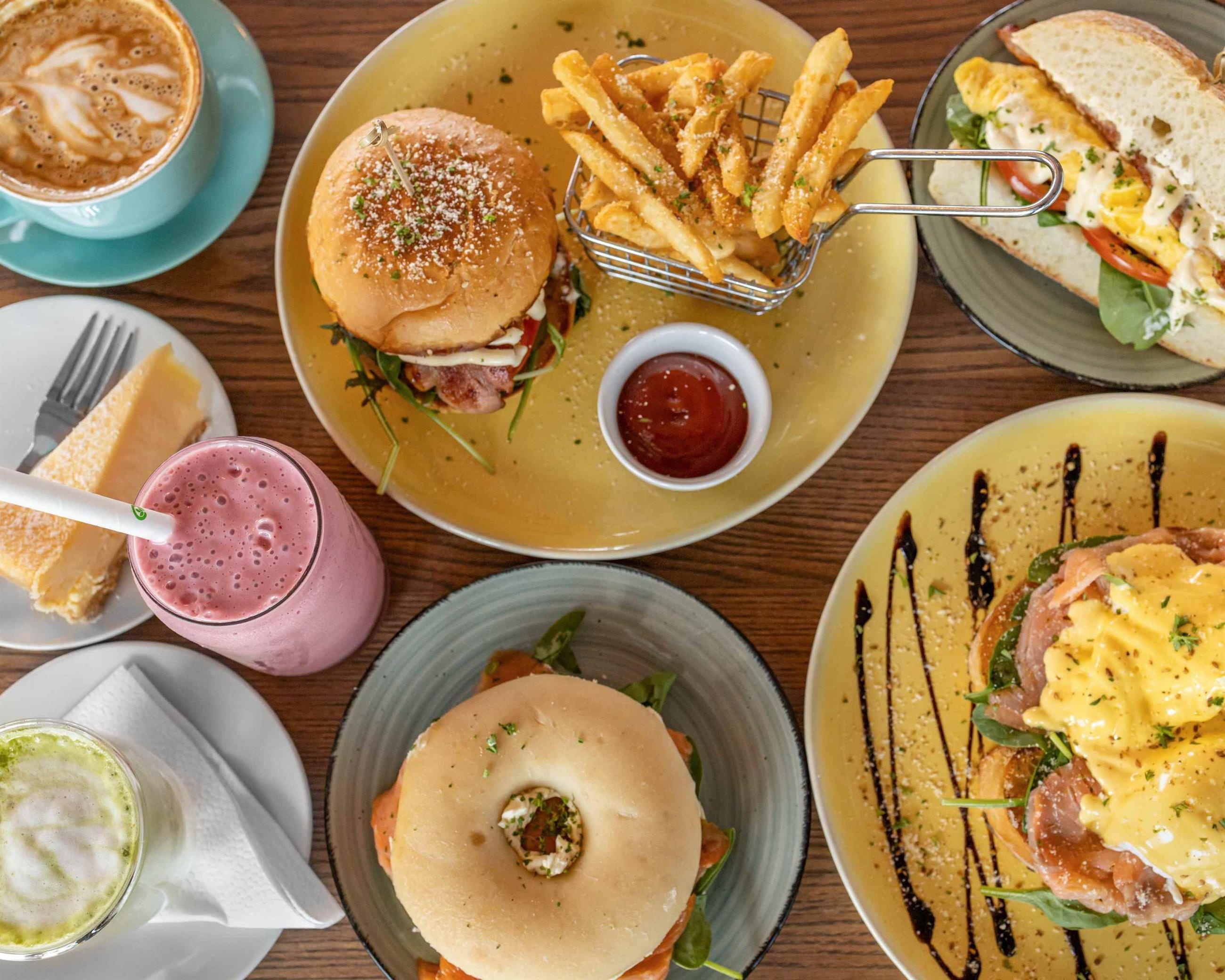 2BEES Cafe Beachlands | Order Cafe Online For Takeaways - Order Meal